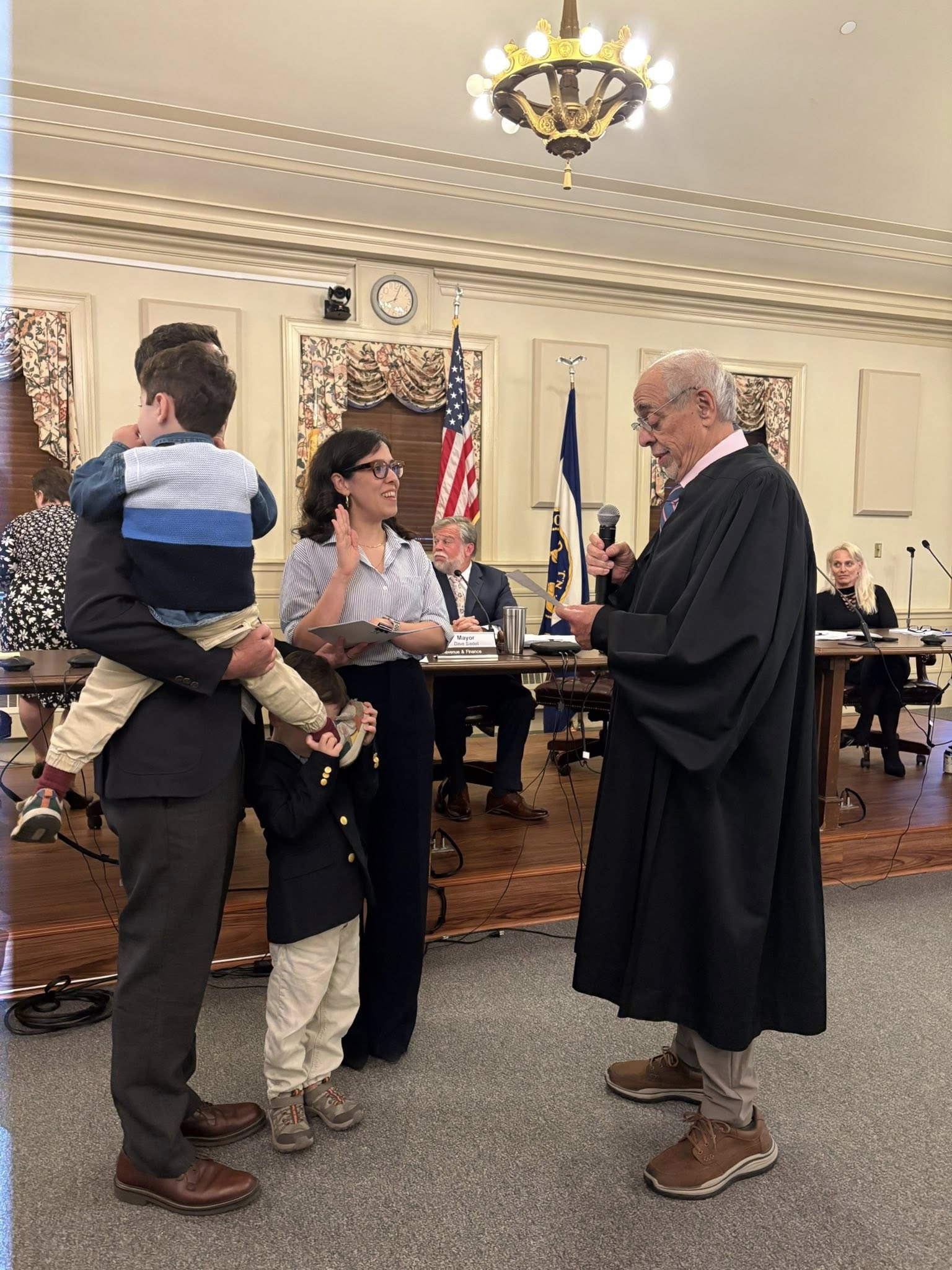 Siedell named mayor as commissioners take oath | South Jersey Media