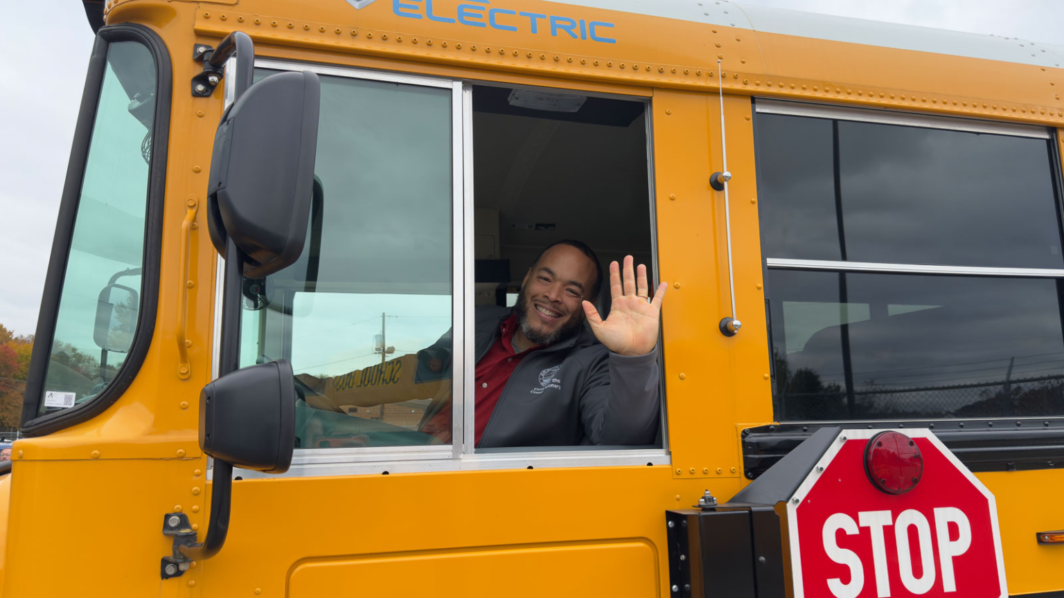 District unveils electric buses and charging stations | South Jersey Media